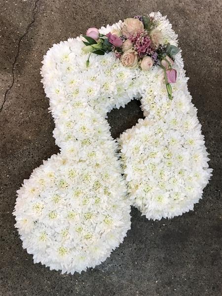 Musical Note Based Funeral Tribute Pot Pourri Florist Kew